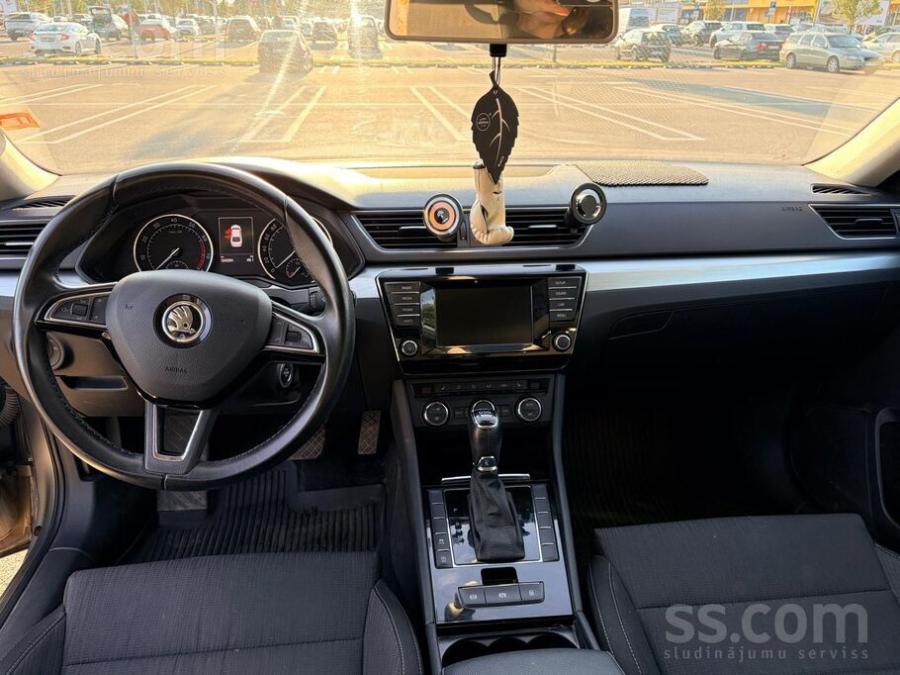 Grey Skoda SuperB 2016 in Riga, with an engine capacity of 1.80 L and mileage of 104 thousand km for 10000 €, photo 8 on AUTOMOTO.COM.LV