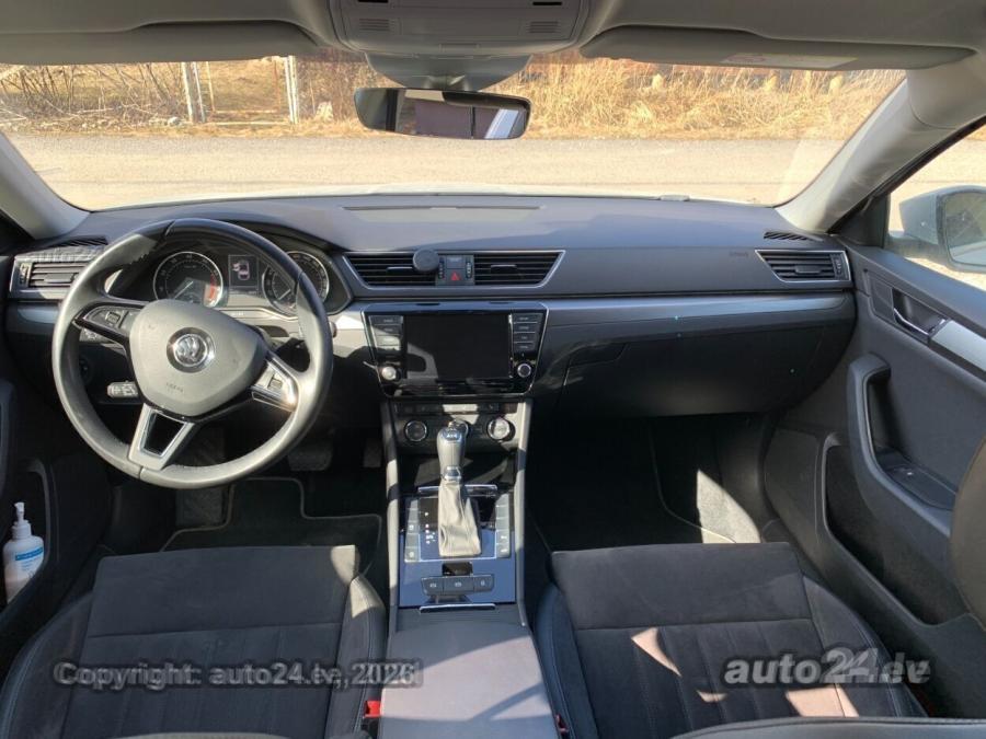 Pelēks Skoda SuperB 2016 Kuresāre, ar dzinēja tilpumu 2.00 L un nobraukumu 180 tūkst. km par 15000 €, foto 6 vietnē AUTOMOTO.COM.LV