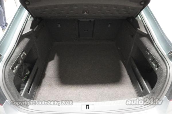 Grey Skoda SuperB 2017 in Tallinn, with an engine capacity of 1.40 L and mileage of 233 thousand km for 8900 €, photo 7 on AUTOMOTO.COM.LV