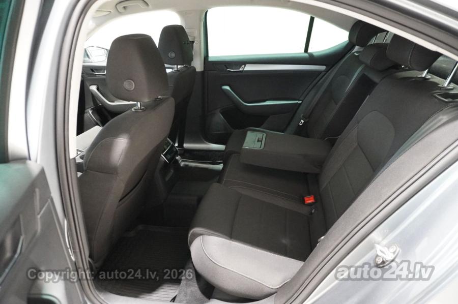 Grey Skoda SuperB 2017 in Tallinn, with an engine capacity of 1.40 L and mileage of 233 thousand km for 8900 €, photo 11 on AUTOMOTO.COM.LV