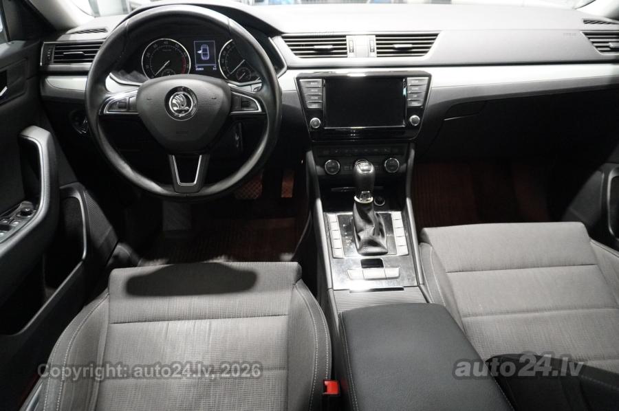 Grey Skoda SuperB 2017 in Tallinn, with an engine capacity of 1.40 L and mileage of 233 thousand km for 8900 €, photo 12 on AUTOMOTO.COM.LV
