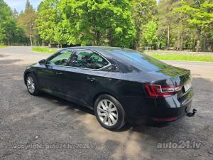Pelēks Skoda SuperB 2017 Tallina, ar dzinēja tilpumu 1.40 L un nobraukumu 217 tūkst. km par 9000 €, foto  vietnē AUTOMOTO.COM.LV