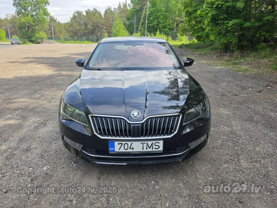 Grey Skoda SuperB 2017 in Tallinn, with an engine capacity of 1.40 L and mileage of 217 thousand km for 9000 €, photo 4 on AUTOMOTO.COM.LV