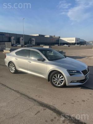 Pelēks Skoda SuperB 2017 Rīga, ar dzinēja tilpumu 2.00 L un nobraukumu 169 tūkst. km par 12500 €, foto  vietnē AUTOMOTO.COM.LV