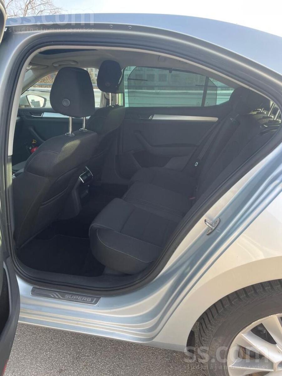 Pelēks Skoda SuperB 2017 Rīga, ar dzinēja tilpumu 2.00 L un nobraukumu 169 tūkst. km par 12500 €, foto 6 vietnē AUTOMOTO.COM.LV