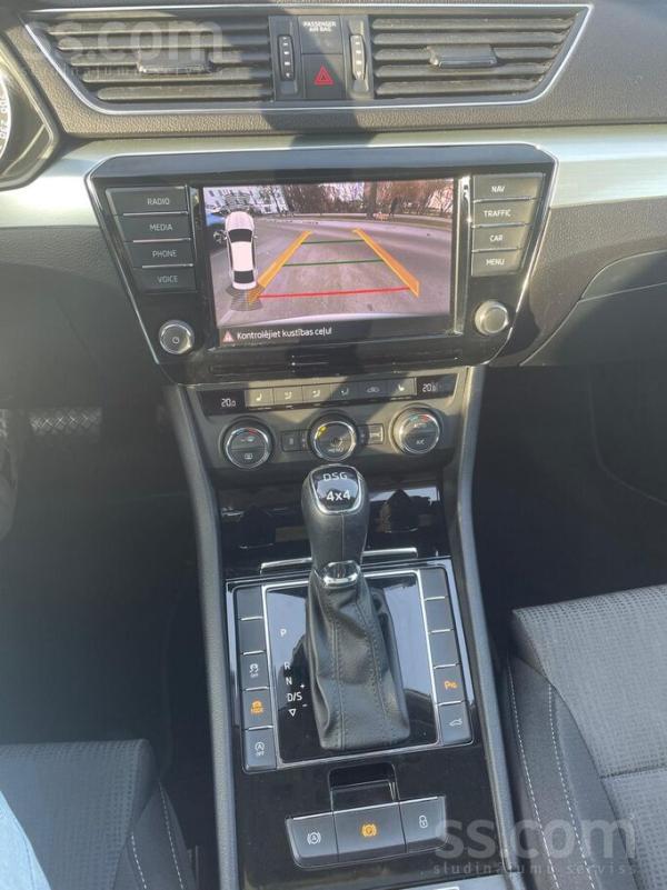 Pelēks Skoda SuperB 2017 Rīga, ar dzinēja tilpumu 2.00 L un nobraukumu 169 tūkst. km par 12500 €, foto 8 vietnē AUTOMOTO.COM.LV