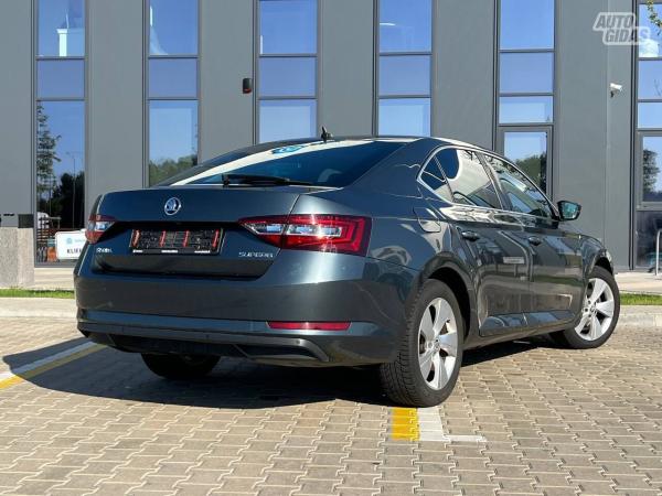 Pelēks Skoda SuperB 2017 Kauņa, ar dzinēja tilpumu 1.60 L un nobraukumu 199 tūkst. km par 11500 €, foto 5 vietnē AUTOMOTO.COM.LV