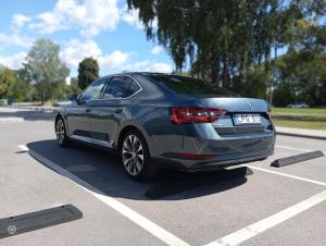 Pelēks Skoda SuperB 2017 Kauņa, ar dzinēja tilpumu 2.00 L un nobraukumu 348 tūkst. km par 10000 €, foto 5 vietnē AUTOMOTO.COM.LV