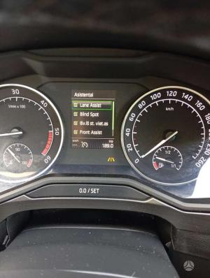 Pelēks Skoda SuperB 2017 Kauņa, ar dzinēja tilpumu 2.00 L un nobraukumu 348 tūkst. km par 10000 €, foto 12 vietnē AUTOMOTO.COM.LV
