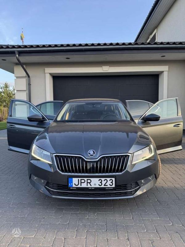 Grey Skoda SuperB 2017 in Vilnius, with an engine capacity of 1.98 L and mileage of 162 thousand km for 13550 €, photo 6 on AUTOMOTO.COM.LV