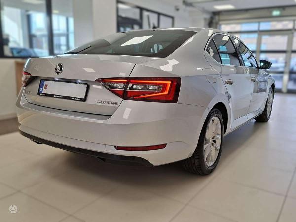 Pelēks Skoda SuperB 2017 Kauņa, ar dzinēja tilpumu 1.80 L un nobraukumu 227 tūkst. km par 12700 €, foto 6 vietnē AUTOMOTO.COM.LV