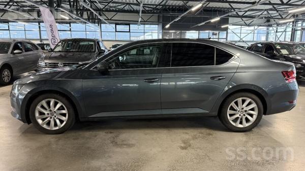 Grey Skoda SuperB 2018 in Riga, with an engine capacity of 1.80 L and mileage of 211 thousand km for 12900 €, photo 2 on AUTOMOTO.COM.LV