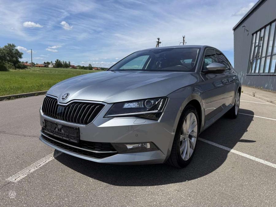 Pelēks Skoda SuperB 2018 Šauļi, ar dzinēja tilpumu 1.60 L un nobraukumu 249 tūkst. km par 10800 €, foto 3 vietnē AUTOMOTO.COM.LV