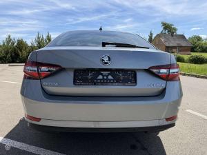 Pelēks Skoda SuperB 2018 Šauļi, ar dzinēja tilpumu 1.60 L un nobraukumu 249 tūkst. km par 10800 €, foto 9 vietnē AUTOMOTO.COM.LV