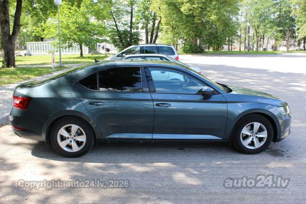 Pelēks Skoda SuperB 2018 Jehvi, ar dzinēja tilpumu 1.40 L un nobraukumu 115 tūkst. km par 12500 €, foto 1 vietnē AUTOMOTO.COM.LV