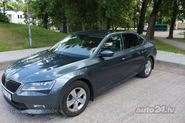 Pelēks Skoda SuperB 2018 Jehvi, ar dzinēja tilpumu 1.40 L un nobraukumu 115 tūkst. km par 12500 €, foto 5 vietnē AUTOMOTO.COM.LV