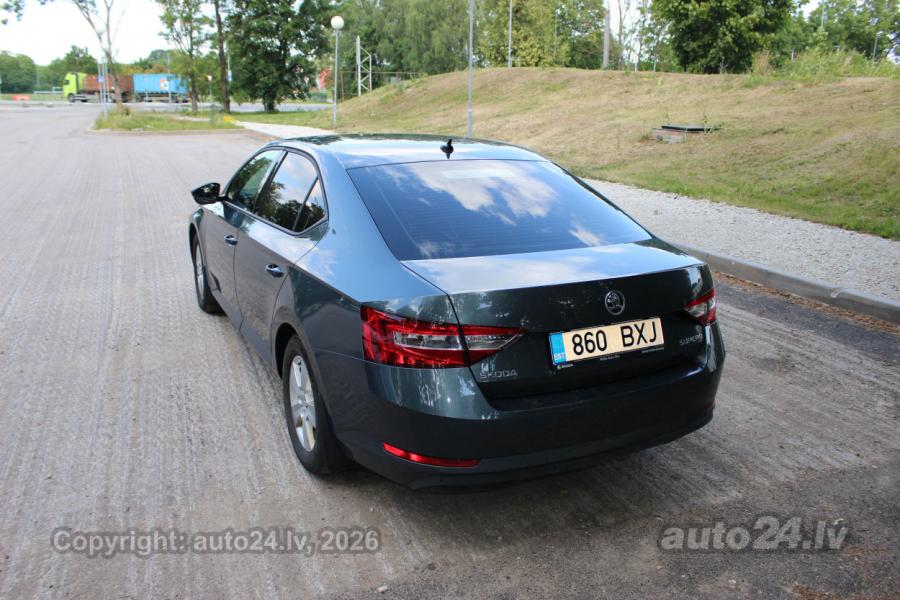 Pelēks Skoda SuperB 2018 Jehvi, ar dzinēja tilpumu 1.40 L un nobraukumu 115 tūkst. km par 12500 €, foto 7 vietnē AUTOMOTO.COM.LV