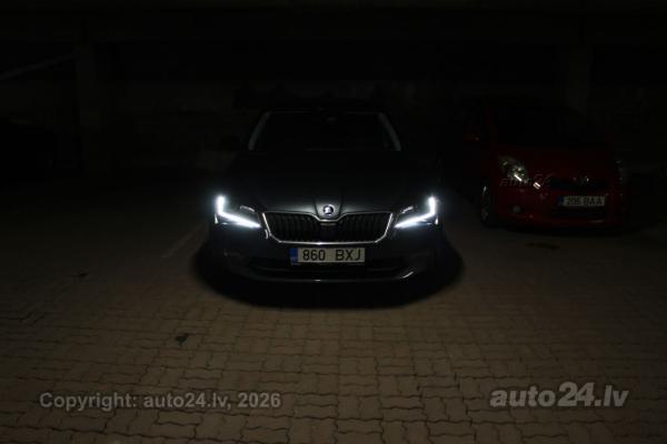 Pelēks Skoda SuperB 2018 Jehvi, ar dzinēja tilpumu 1.40 L un nobraukumu 115 tūkst. km par 12500 €, foto 7 vietnē AUTOMOTO.COM.LV