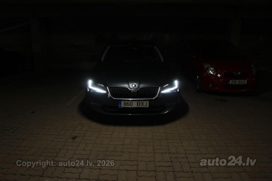 Pelēks Skoda SuperB 2018 Jehvi, ar dzinēja tilpumu 1.40 L un nobraukumu 115 tūkst. km par 12500 €, foto 8 vietnē AUTOMOTO.COM.LV