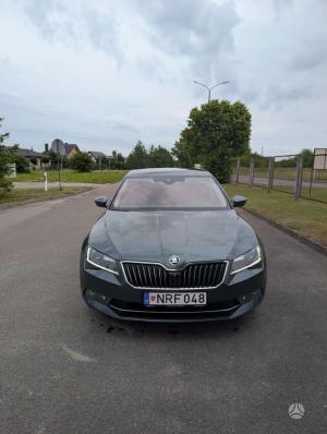 Pelēks Skoda SuperB 2018 Šauļi, ar dzinēja tilpumu 1.80 L un nobraukumu 265 tūkst. km par 10950 €, foto  vietnē AUTOMOTO.COM.LV