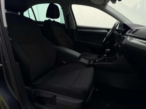 Grey Skoda SuperB 2018 in Vilnius, with an engine capacity of 1.60 L and mileage of 196 thousand km for 9600 €, photo 15 on AUTOMOTO.COM.LV