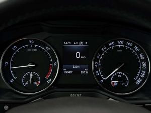 Grey Skoda SuperB 2018 in Vilnius, with an engine capacity of 1.60 L and mileage of 196 thousand km for 9600 €, photo 28 on AUTOMOTO.COM.LV