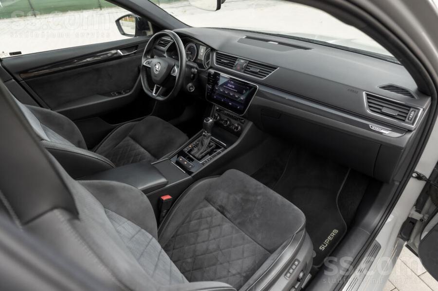 Pelēks Skoda SuperB 2018 Rīga, ar dzinēja tilpumu 2.00 L un nobraukumu 199 tūkst. km par 17390 €, foto 9 vietnē AUTOMOTO.COM.LV