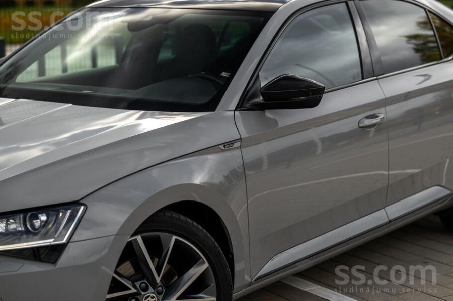 Pelēks Skoda SuperB 2018 Rīga, ar dzinēja tilpumu 2.00 L un nobraukumu 199 tūkst. km par 17390 €, foto 31 vietnē AUTOMOTO.COM.LV
