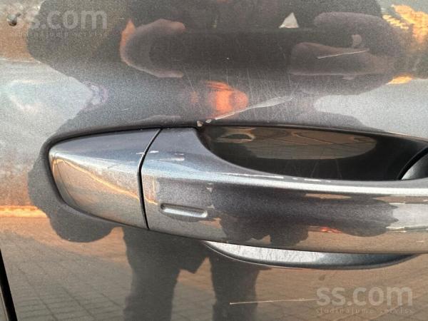 Skoda SuperB 2018 Rīga vietnē Pelēks Skoda SuperB 2018 Rīga, ar dzinēja tilpumu 2.00 L un nobraukumu 115 tūkst. km par 19500 €, foto 7 vietnē AUTOMOTO.COM.LV