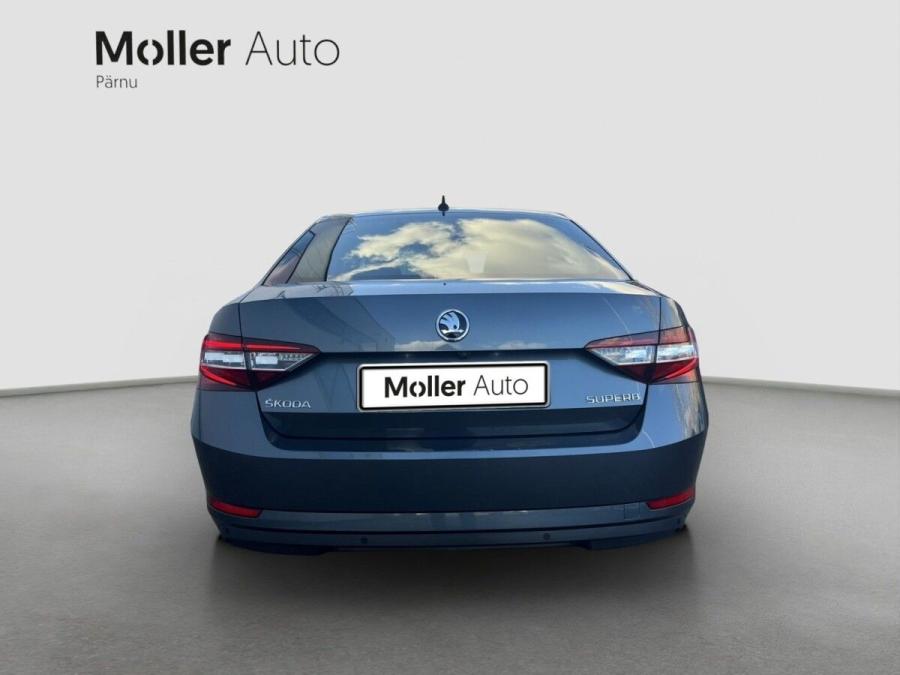 Grey Skoda SuperB 2019 in Parnu, with an engine capacity of 1.50 L and mileage of 168 thousand km for 15650 €, photo 4 on AUTOMOTO.COM.LV