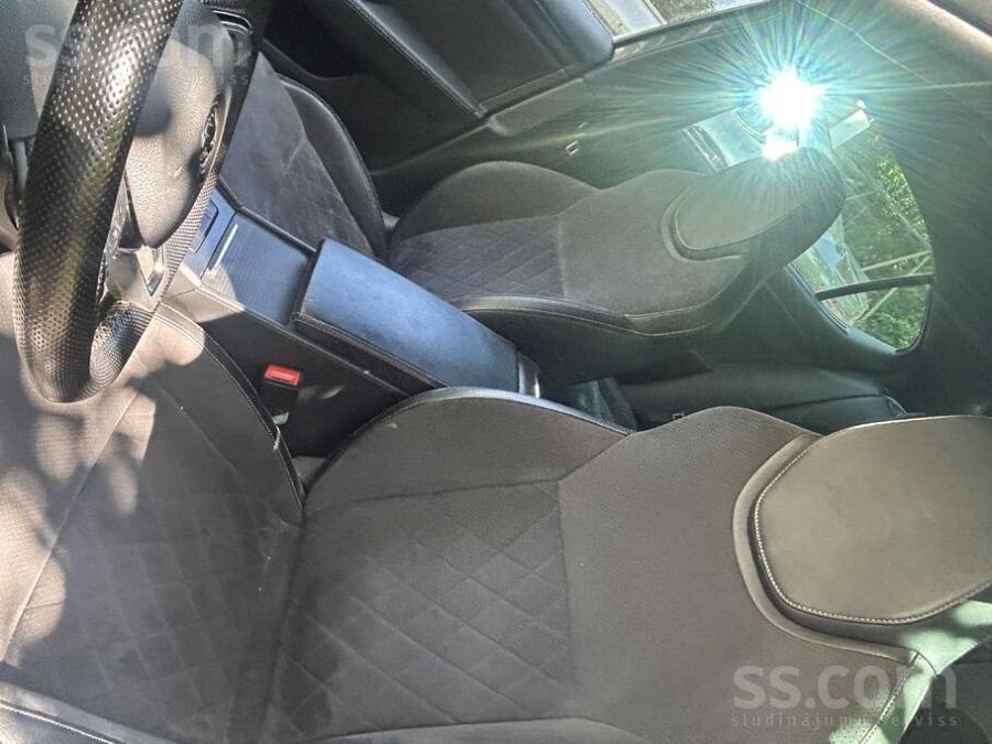 Pelēks Skoda SuperB 2019 Jūrmala, ar dzinēja tilpumu 2.00 L un nobraukumu 149 tūkst. km par 17700 €, foto 8 vietnē AUTOMOTO.COM.LV