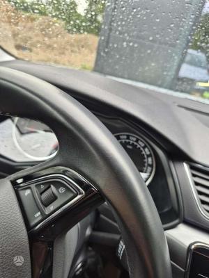 Pelēks Skoda SuperB 2019 Utena, ar dzinēja tilpumu 1.60 L un nobraukumu 153 tūkst. km par 13490 €, foto 19 vietnē AUTOMOTO.COM.LV