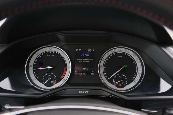 Grey Skoda SuperB 2019 in Vilnius, with an engine capacity of 1.97 L and mileage of 234 thousand km for 16900 €, photo 6 on AUTOMOTO.COM.LV