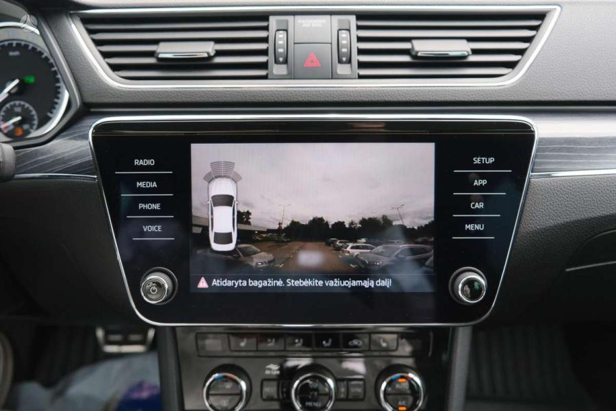 Grey Skoda SuperB 2019 in Vilnius, with an engine capacity of 1.97 L and mileage of 234 thousand km for 16900 €, photo 17 on AUTOMOTO.COM.LV