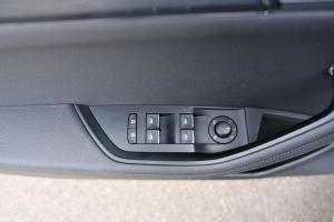 Grey Skoda SuperB 2019 in Vilnius, with an engine capacity of 1.97 L and mileage of 234 thousand km for 16900 €, photo 25 on AUTOMOTO.COM.LV