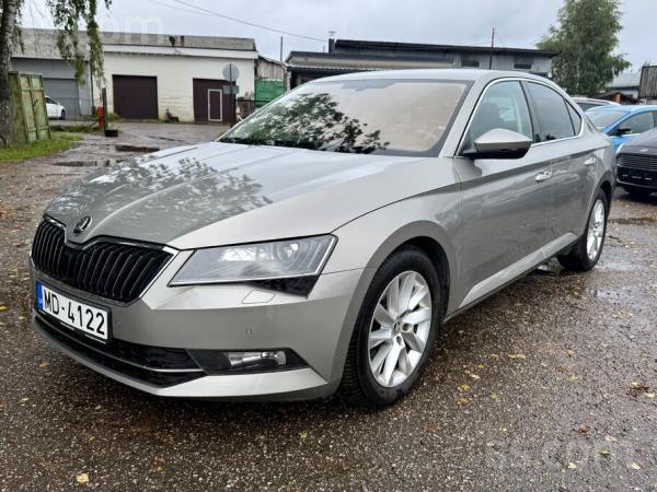 Skoda SuperB 2019 in Riga on AUTOMOTO.COM.LV Grey Skoda SuperB 2019 in Riga, with an engine capacity of 1.50 L and mileage of 0 thousand km for 10990 €, photo 6 on AUTOMOTO.COM.LV