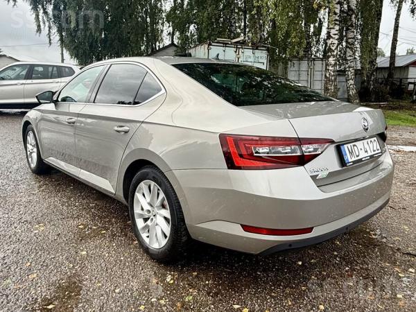 Skoda SuperB 2019 in Riga on AUTOMOTO.COM.LV Grey Skoda SuperB 2019 in Riga, with an engine capacity of 1.50 L and mileage of 0 thousand km for 10990 €, photo 10 on AUTOMOTO.COM.LV