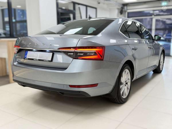 Pelēks Skoda SuperB 2020 Kauņa, ar dzinēja tilpumu 1.97 L un nobraukumu 203 tūkst. km par 15800 €, foto 4 vietnē AUTOMOTO.COM.LV