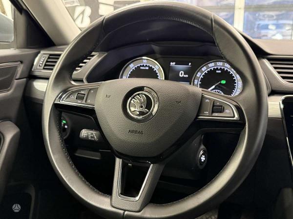 Pelēks Skoda SuperB 2020 Kauņa, ar dzinēja tilpumu 1.97 L un nobraukumu 203 tūkst. km par 15800 €, foto 10 vietnē AUTOMOTO.COM.LV