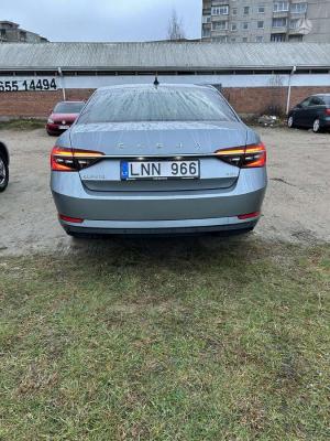 Grey Skoda SuperB 2020 in Kaunas, with an engine capacity of 1.97 L and mileage of 200 thousand km for 17500 €, photo 5 on AUTOMOTO.COM.LV