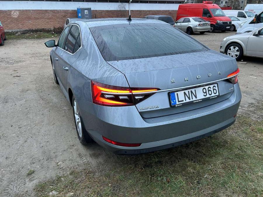 Grey Skoda SuperB 2020 in Kaunas, with an engine capacity of 1.97 L and mileage of 200 thousand km for 17500 €, photo 6 on AUTOMOTO.COM.LV