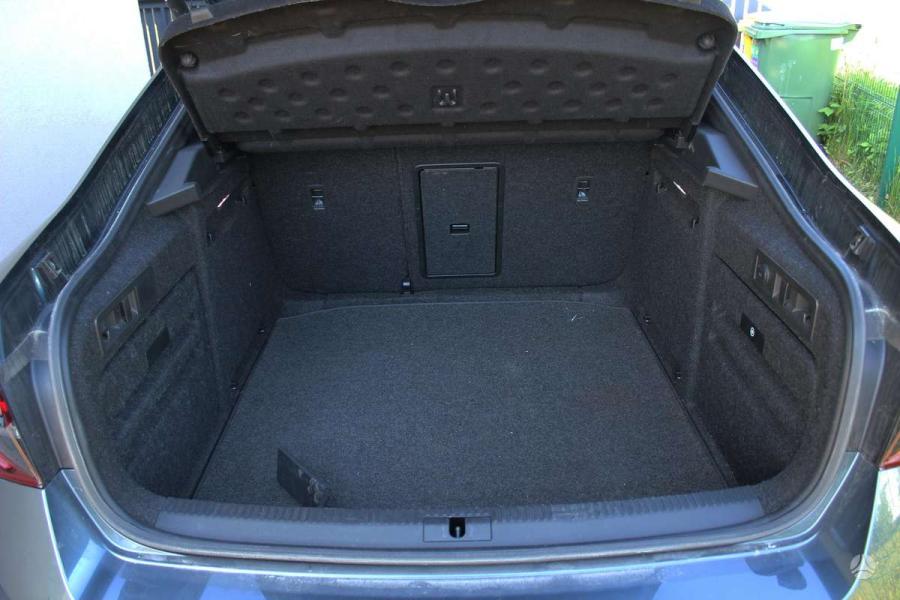 Grey Skoda SuperB 2021 in Riga, with an engine capacity of 1.97 L and mileage of 114 thousand km for 22300 €, photo 26 on AUTOMOTO.COM.LV