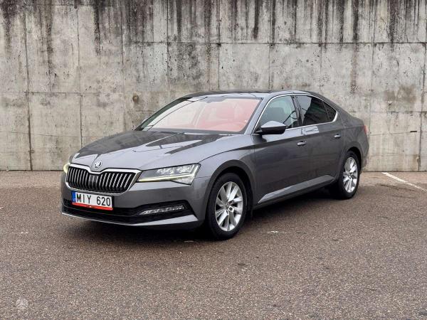 Grey Skoda SuperB 2022 in Vilnius, with an engine capacity of 1.50 L and mileage of 107 thousand km for 19900 €, photo 1 on AUTOMOTO.COM.LV
