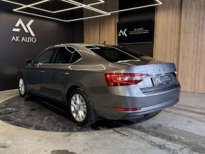 Grey Skoda SuperB 2022 in Kaunas, with an engine capacity of 1.98 L and mileage of 86 thousand km for 23990 €, photo 8 on AUTOMOTO.COM.LV