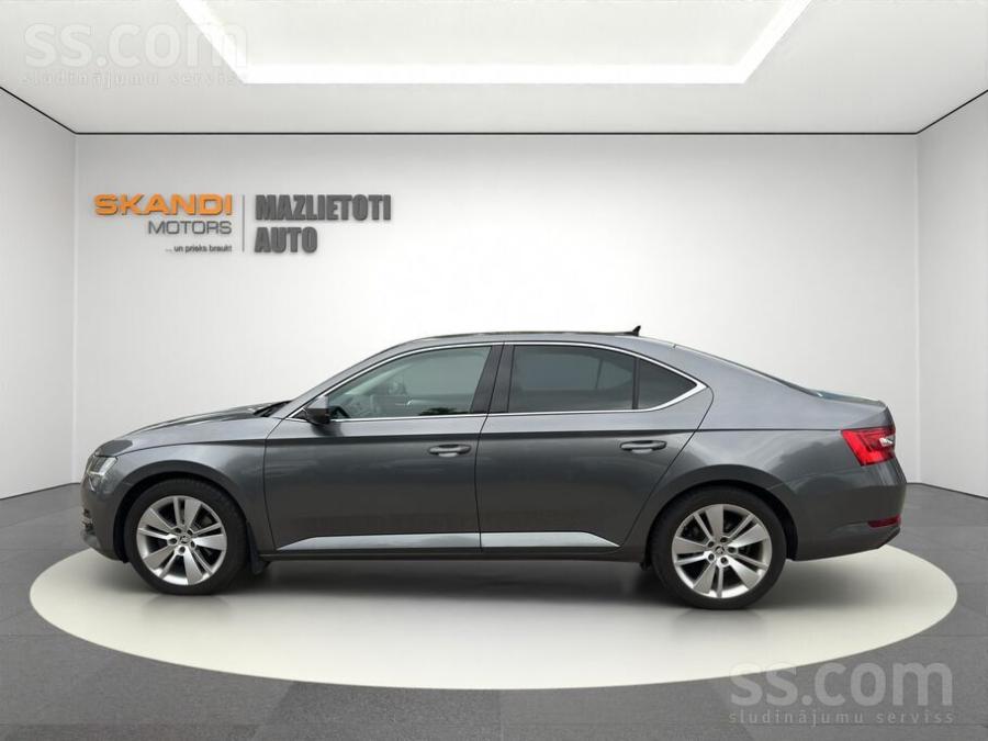 Pelēks Skoda SuperB 2022 Rīga, ar dzinēja tilpumu 2.00 L un nobraukumu 131 tūkst. km par 22250 €, foto 4 vietnē AUTOMOTO.COM.LV