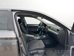Pelēks Skoda SuperB 2022 Rīga, ar dzinēja tilpumu 2.00 L un nobraukumu 131 tūkst. km par 22250 €, foto 17 vietnē AUTOMOTO.COM.LV