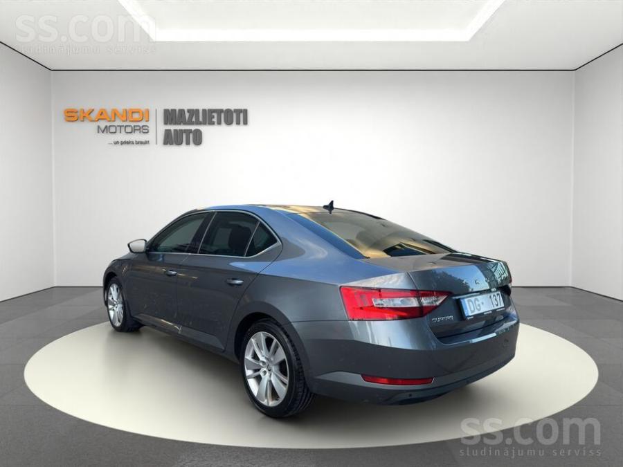 Pelēks Skoda SuperB 2022 Rīga, ar dzinēja tilpumu 2.00 L un nobraukumu 131 tūkst. km par 19690 €, foto 5 vietnē AUTOMOTO.COM.LV