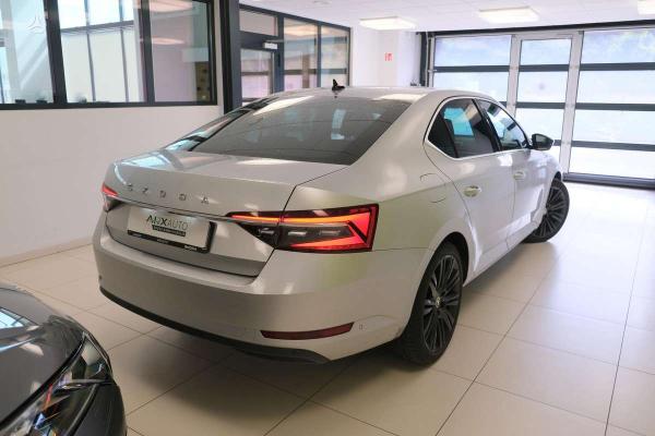 Pelēks Skoda SuperB 2022 Viļņa, ar dzinēja tilpumu 1.97 L un nobraukumu 143 tūkst. km par 23900 €, foto 2 vietnē AUTOMOTO.COM.LV