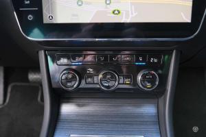 Grey Skoda SuperB 2022 in Vilnius, with an engine capacity of 1.97 L and mileage of 143 thousand km for 23900 €, photo 20 on AUTOMOTO.COM.LV