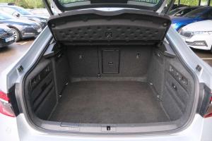 Grey Skoda SuperB 2022 in Vilnius, with an engine capacity of 1.97 L and mileage of 143 thousand km for 23900 €, photo 35 on AUTOMOTO.COM.LV